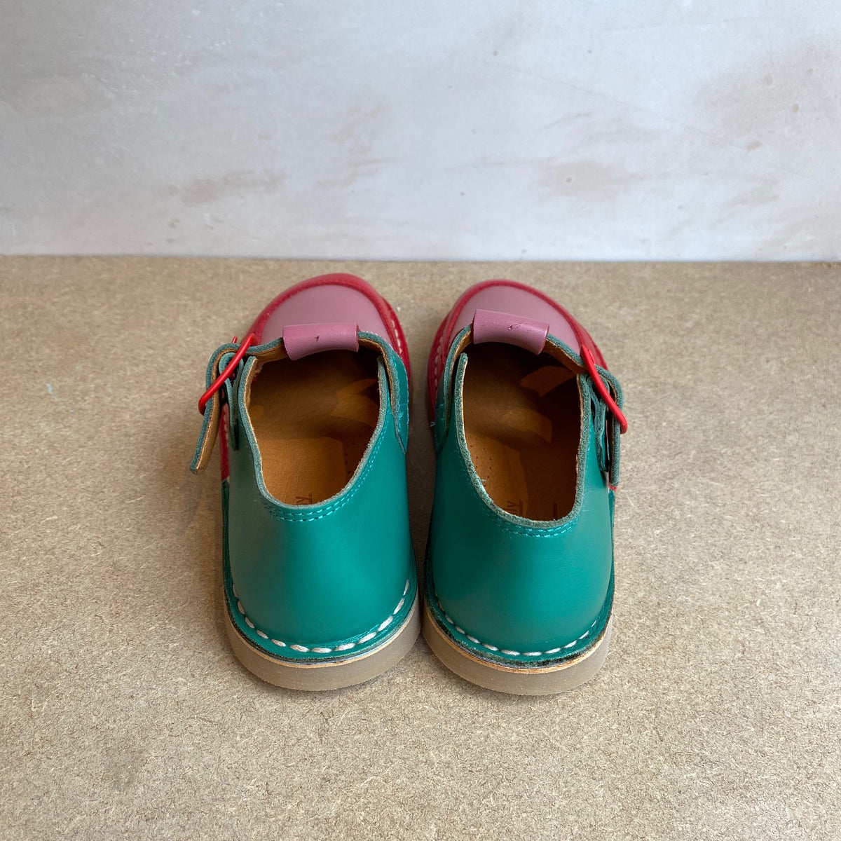 OPAL T-BAR -NUDE/MULTI- – Wondrous Theatre